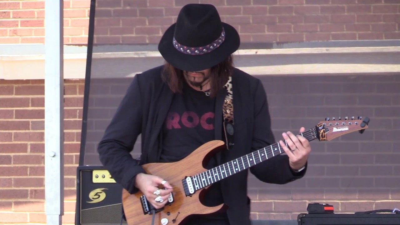 Rob Balducci - "Shape Shifter" (Live at the 2017 Dallas International ...