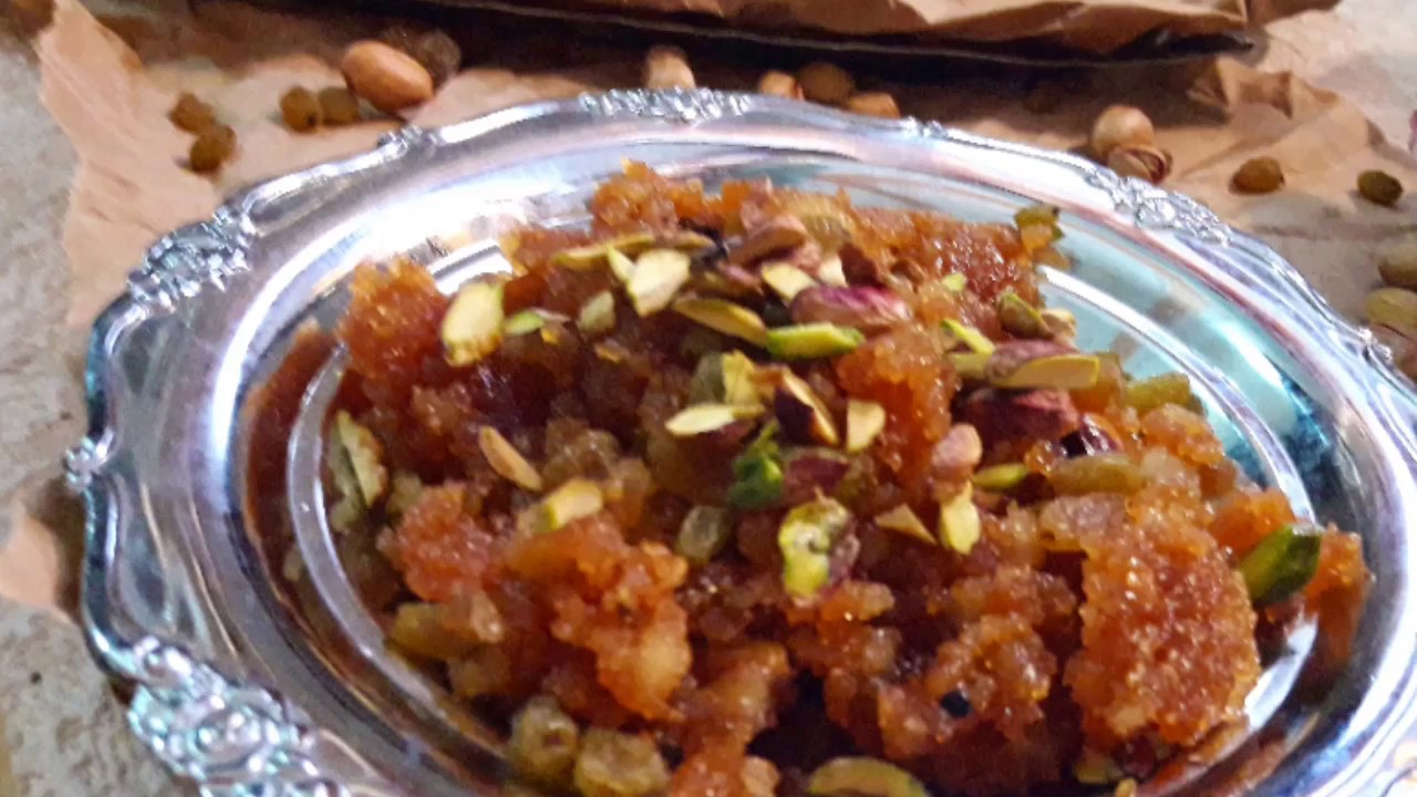 Halwa Puri ( How to make halwa puri) - YouTube