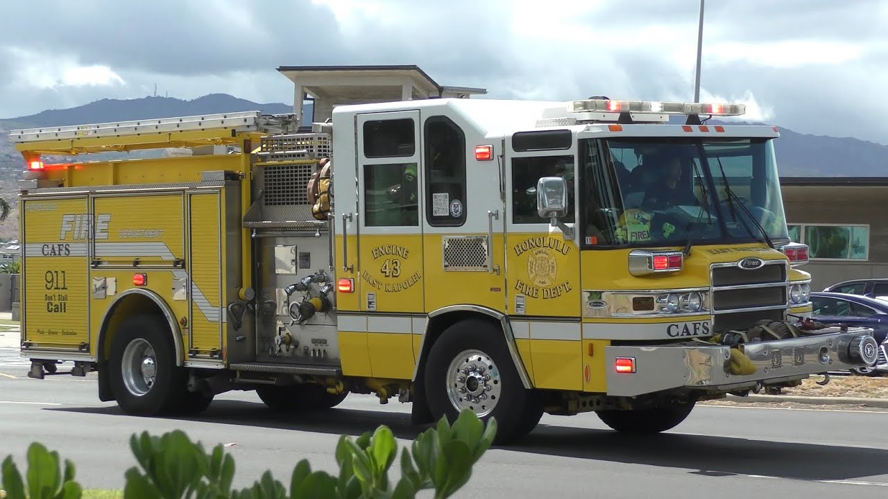 Honolulu Fire Dept. Engine 43 Responding - YouTube