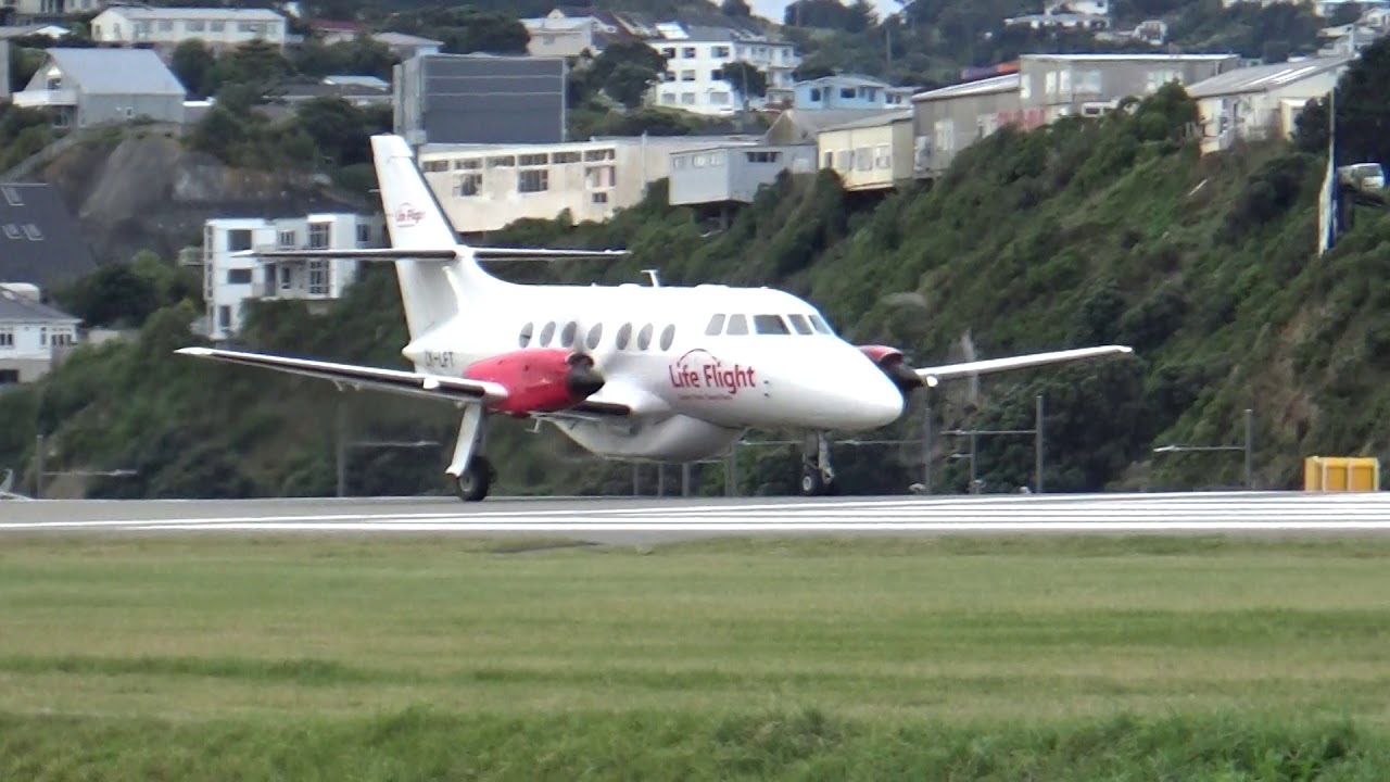 Wellington Airport - Lifeflight NZ BAe Jetstream J32 ZK- LFT Take off ...