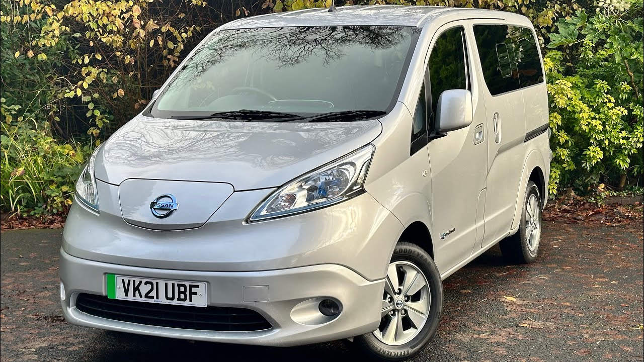 Walk round video of our Nissan env200 Evalia 40kw, 7 seat, finished in silver, 2021 reg. - YouTube