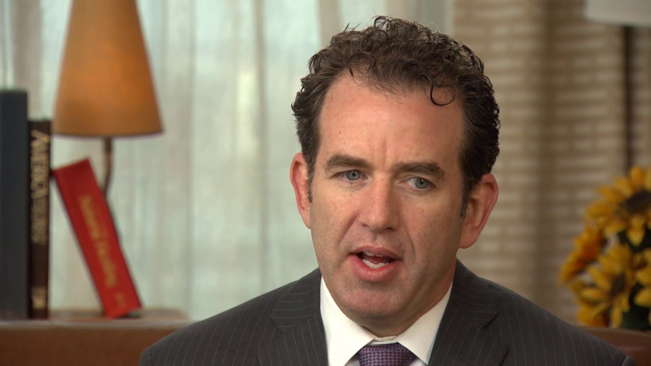 Dr. Matthew Knight Talkiing About The M22 System By Lumenis - YouTube