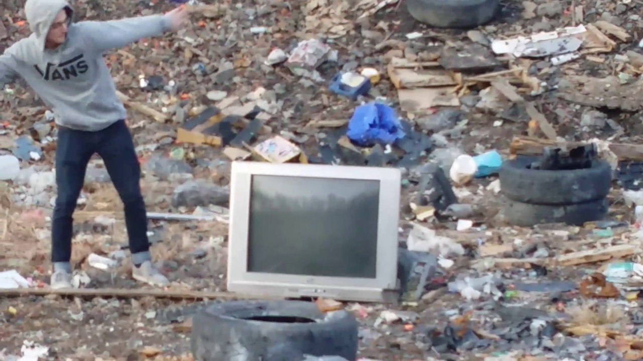 Television destruction!!! - YouTube