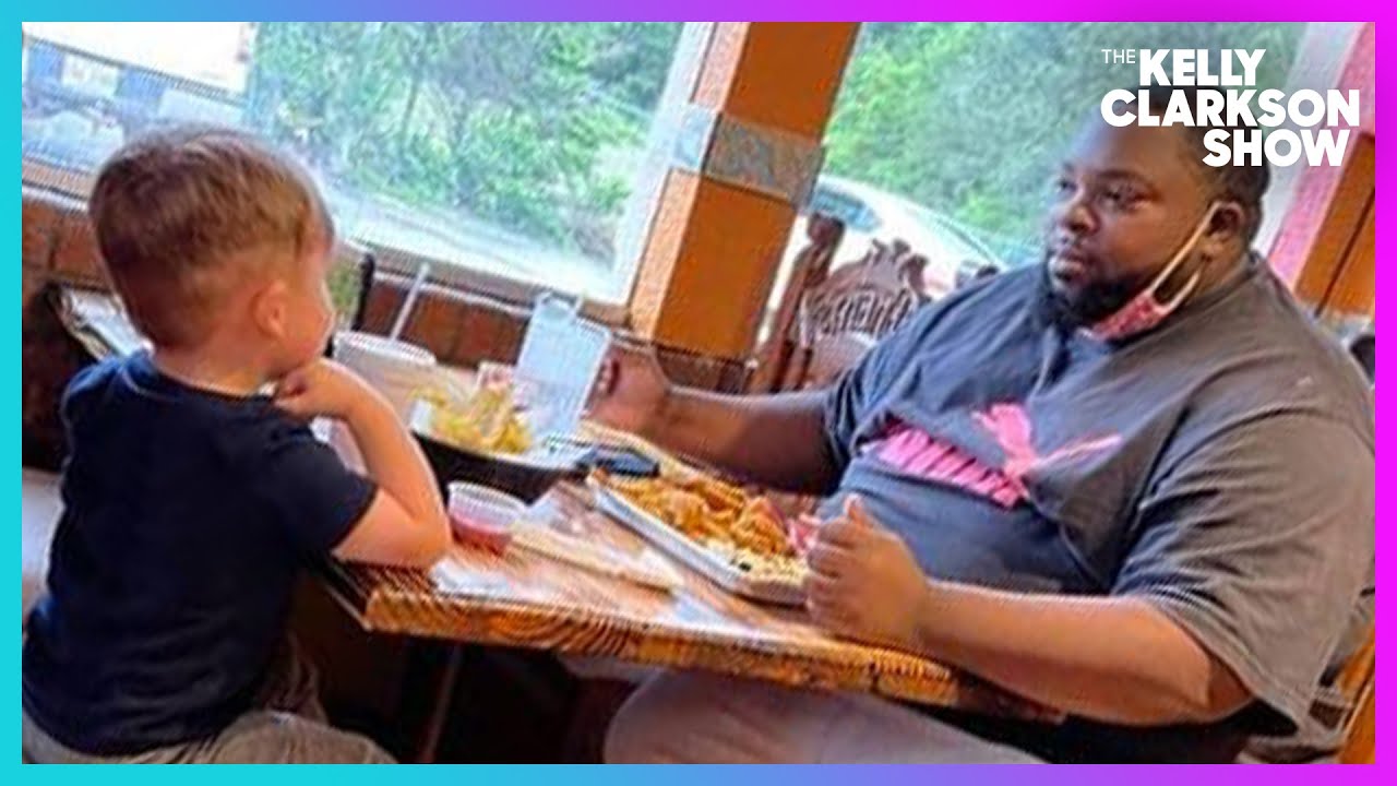Toddler Sits With Man Eating Alone & Forms Adorable Friendship - YouTube