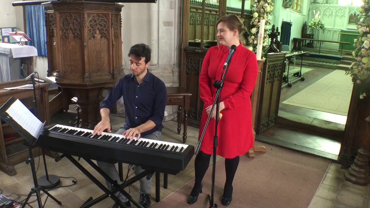 Silent night. Michelangelo Biagiotti and Amy Devine. - YouTube
