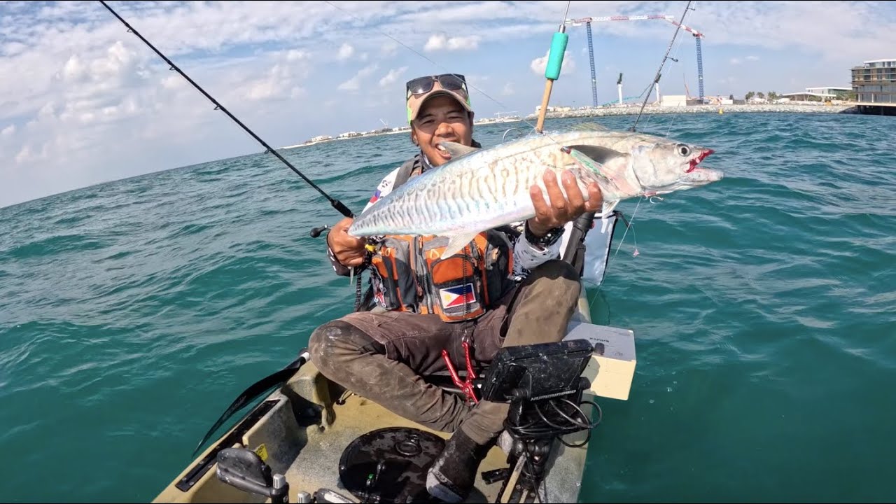Catching King Mackerel or Tanique during bad weather - YouTube
