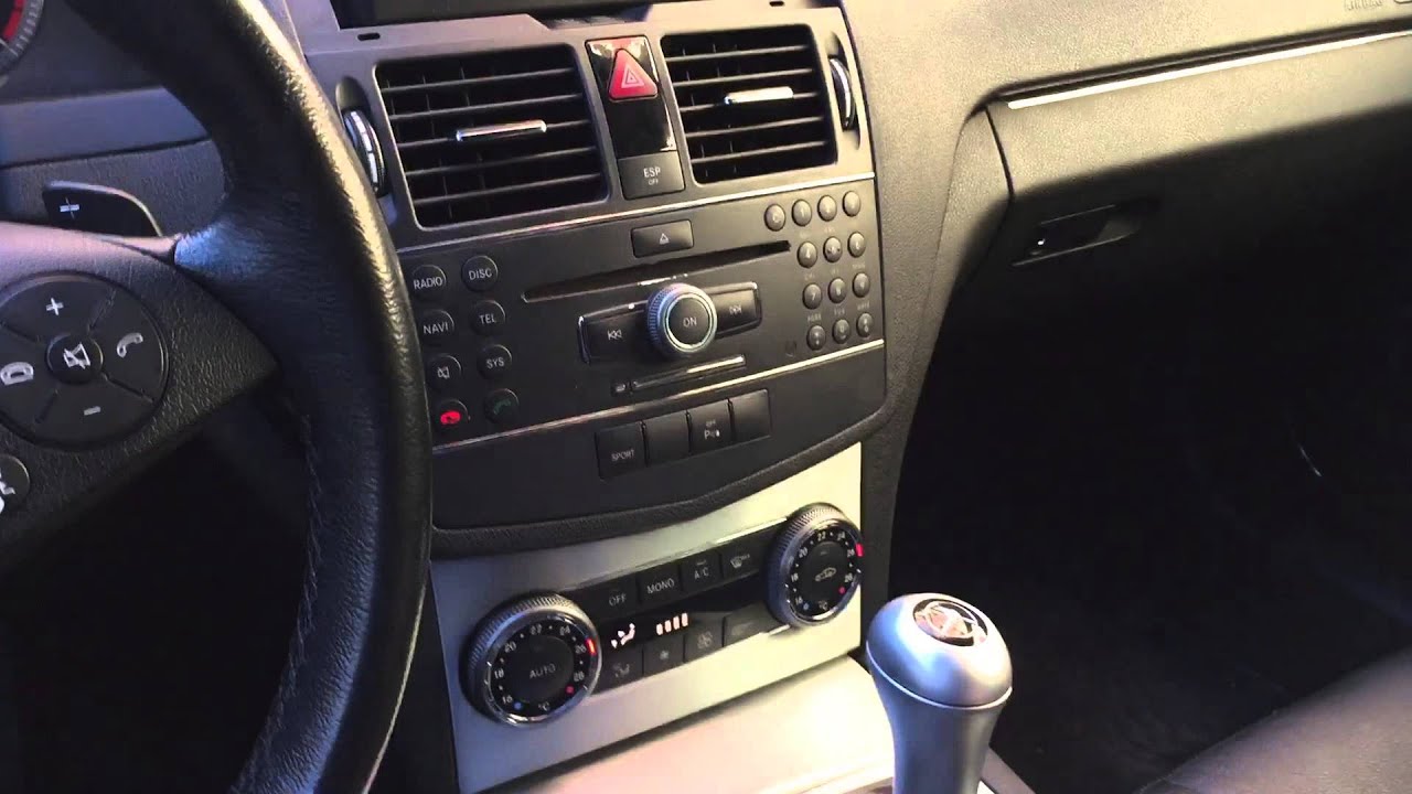 Mercedes W204 strat up rear camera review - YouTube