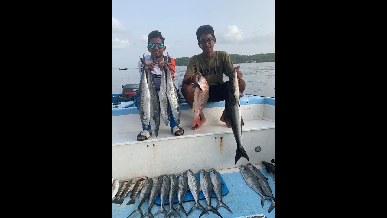 A LA VIVE FISHING FOR KING MACKEREL AND SPANISH MACKEREL, TRINIDAD ...