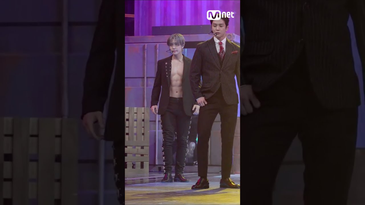SF9 Jaeyoon Abs, Chest and Fight scene - YouTube