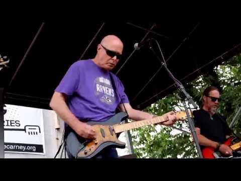 Rob Fahey & the Pieces, Running From a Dream at Racers Cafe 060719 ...