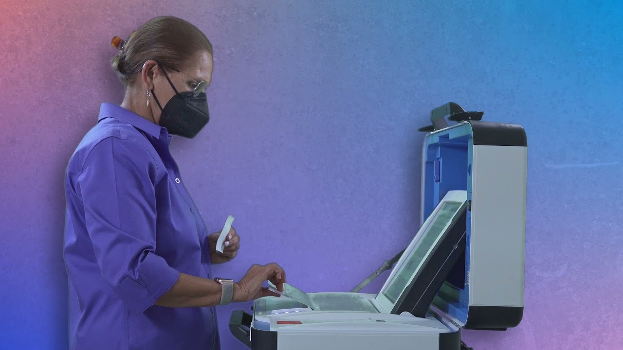 Learning How to Use the New Election Machines - YouTube