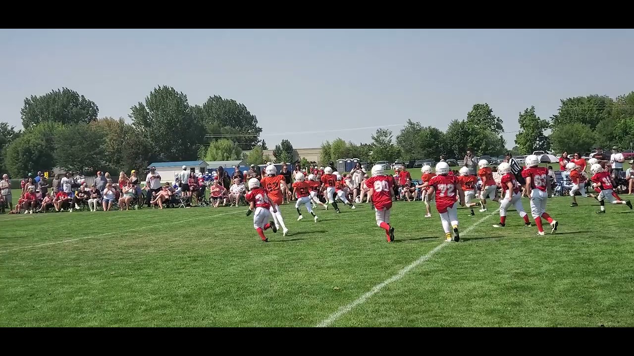 Colby's first Optimist football TD. 75 yards! - YouTube