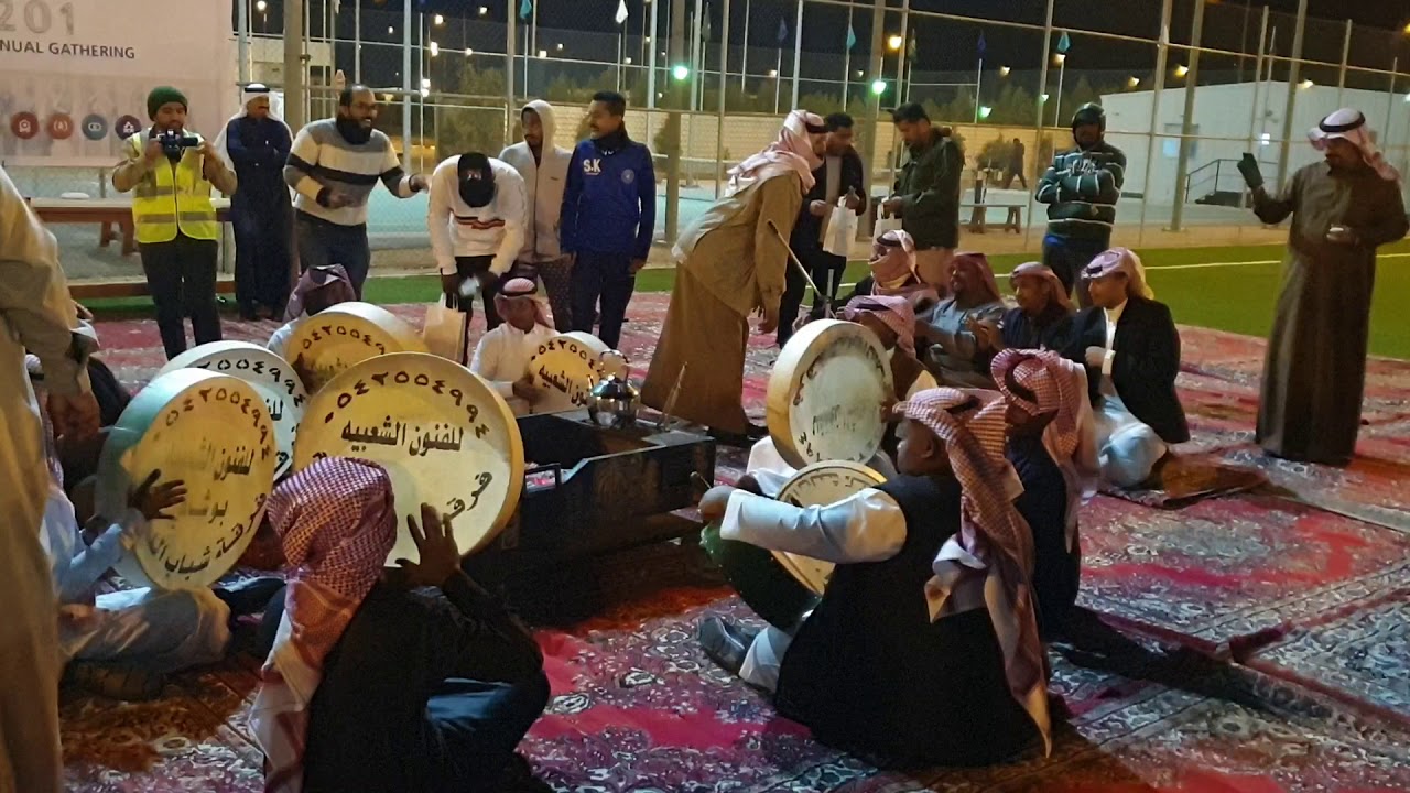 Saudi Tradition Song and dance - YouTube