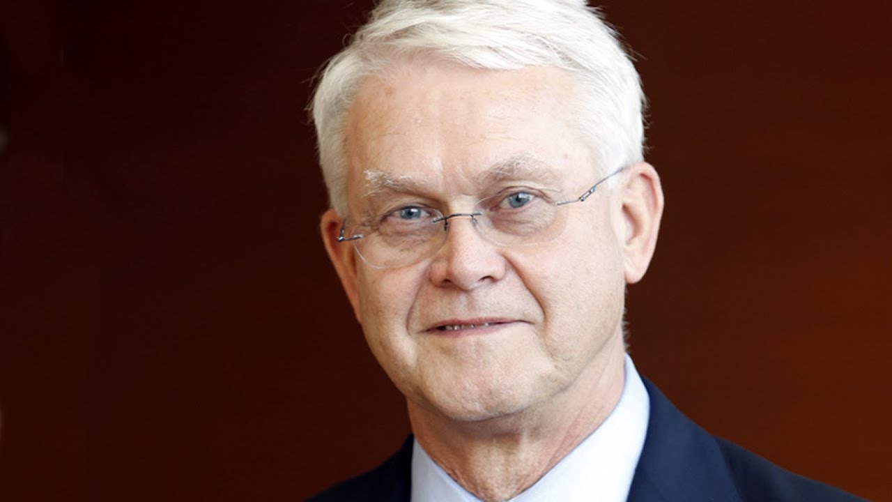 Bill Soper '68 - YouTube