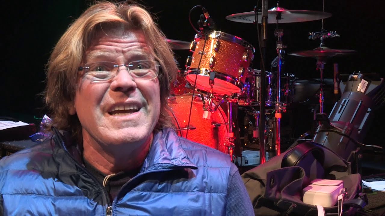 PETER NOONE & HERMAN'S HERMITS - A LIFE IN MUSIC - YouTube