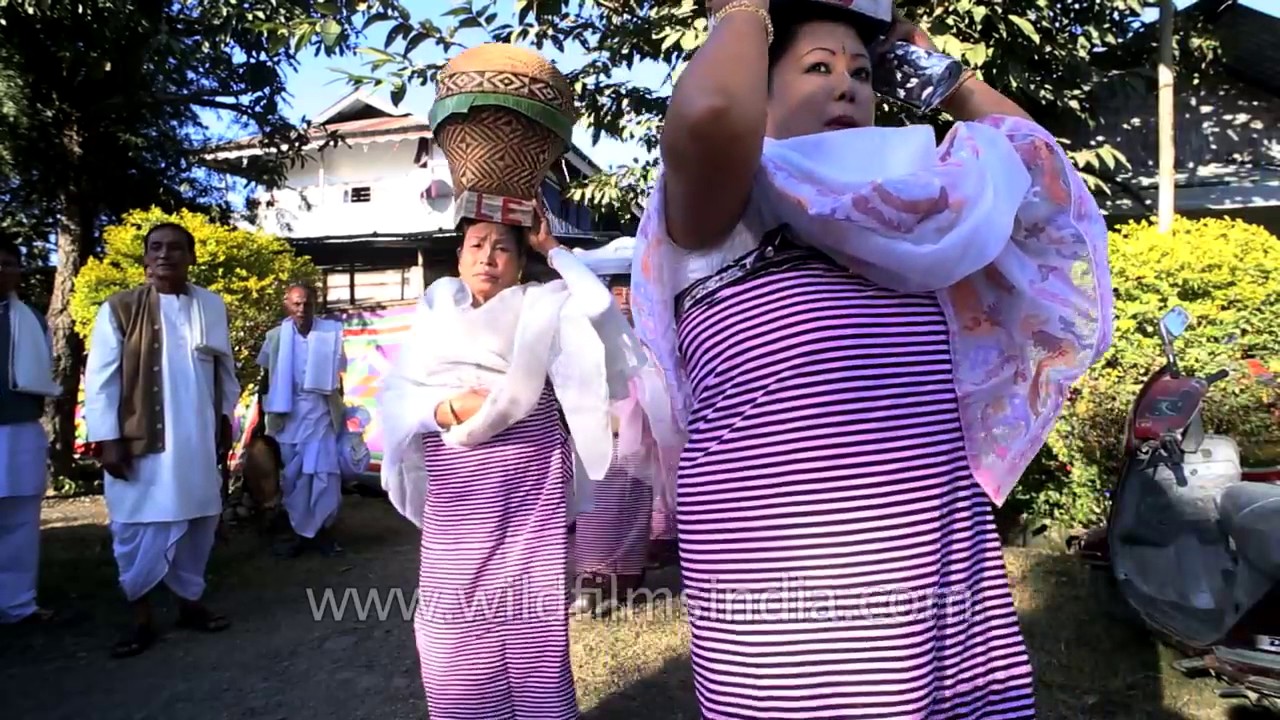 Manipuri wedding A beautiful slice of Indian culture - YouTube
