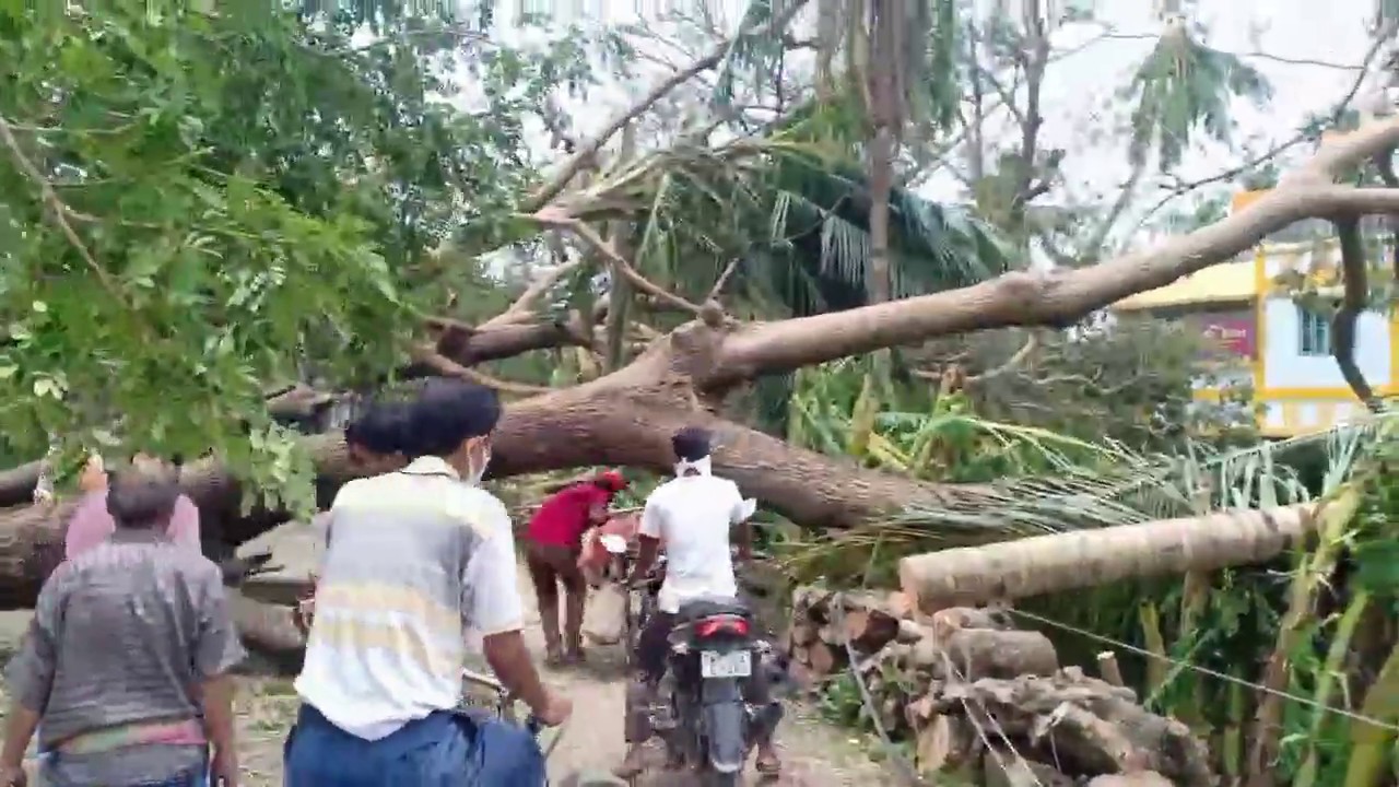 Amphan Super cyclone effect in south Bengald - YouTube