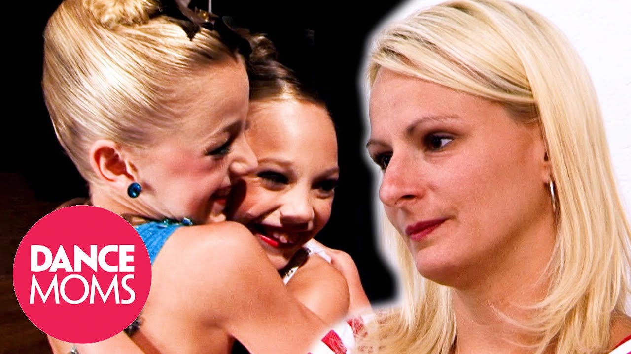 Dance Moms: Maddie Vs. Chloe (S1 Flashback) - YouTube