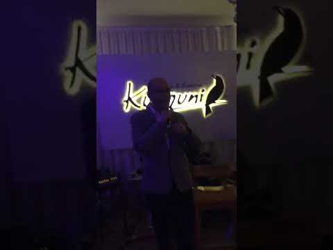 Zahit ve Kırık Plak