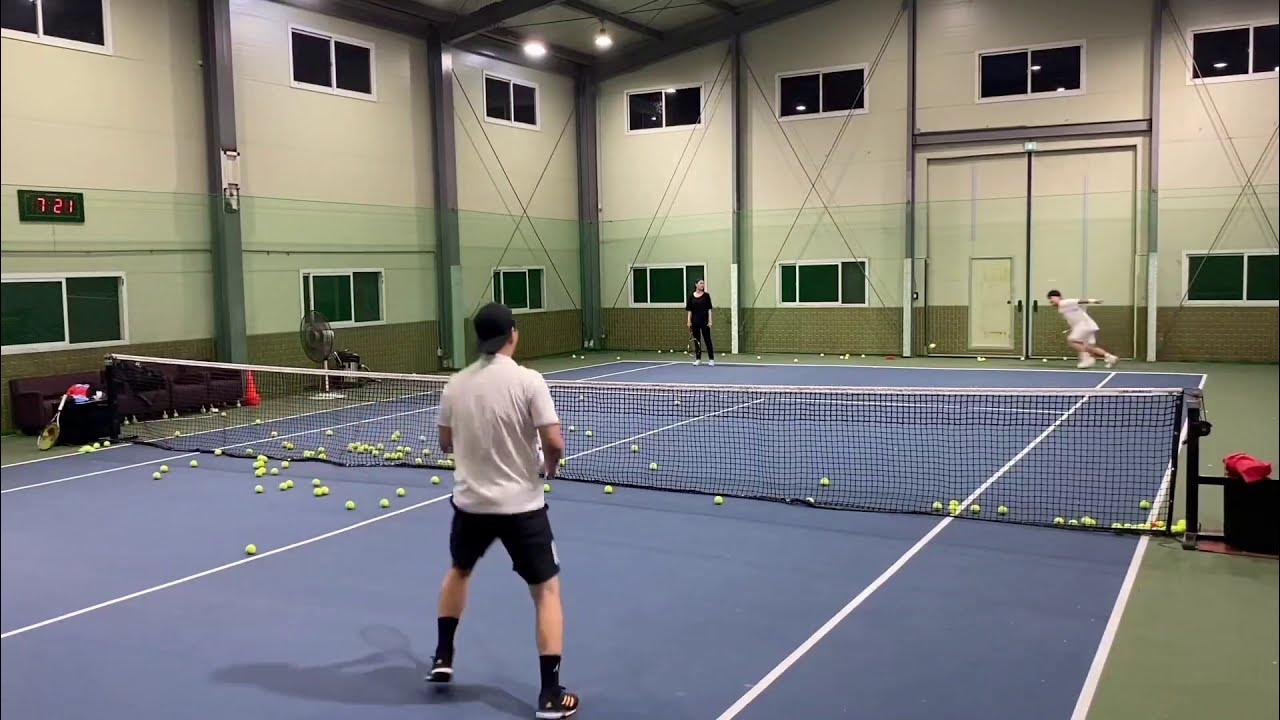 테니스 연습 (마일레 테니스장) - YouTube