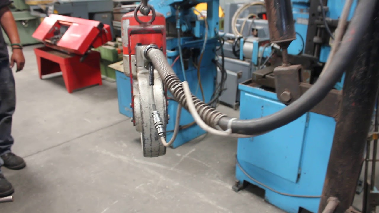 Nitto Kohki - Portable Hydraulic Punch | 52 Ton Stock #8001 - YouTube