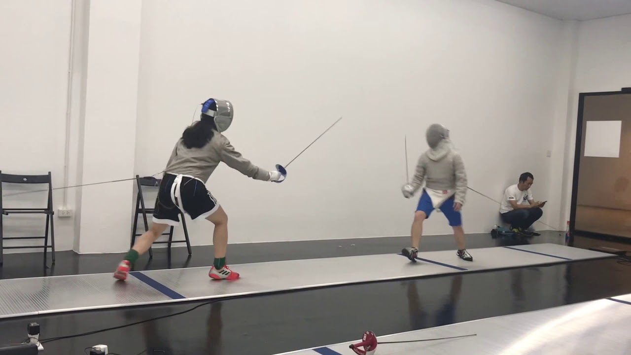 Girl Sabre practice - YouTube