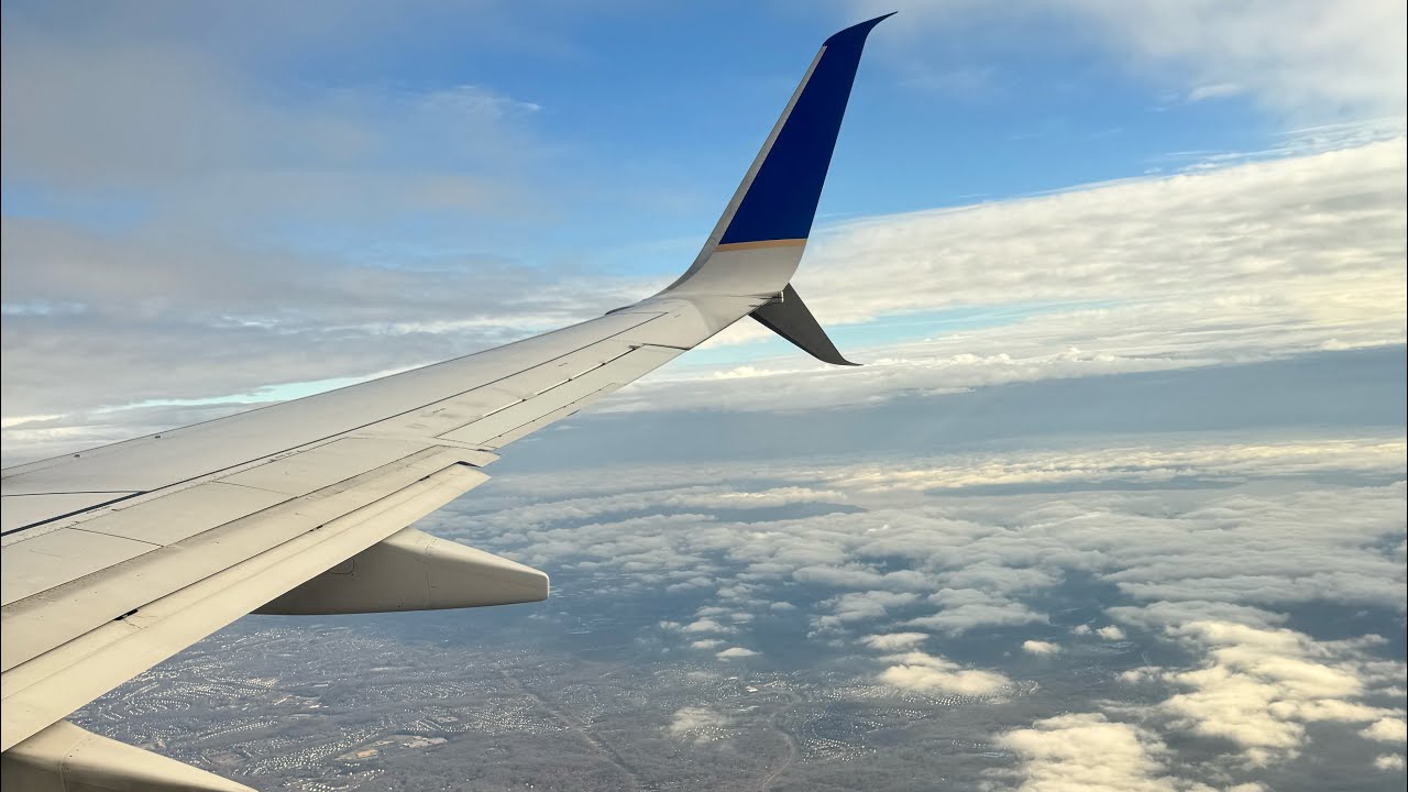 (4K) United 737-800 Landing In Washington-Dulles (IAD) - YouTube
