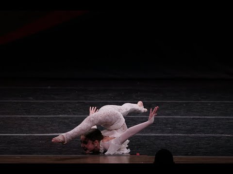 Mia Mirabile - And Still I Dream (Studio 19) - YouTube