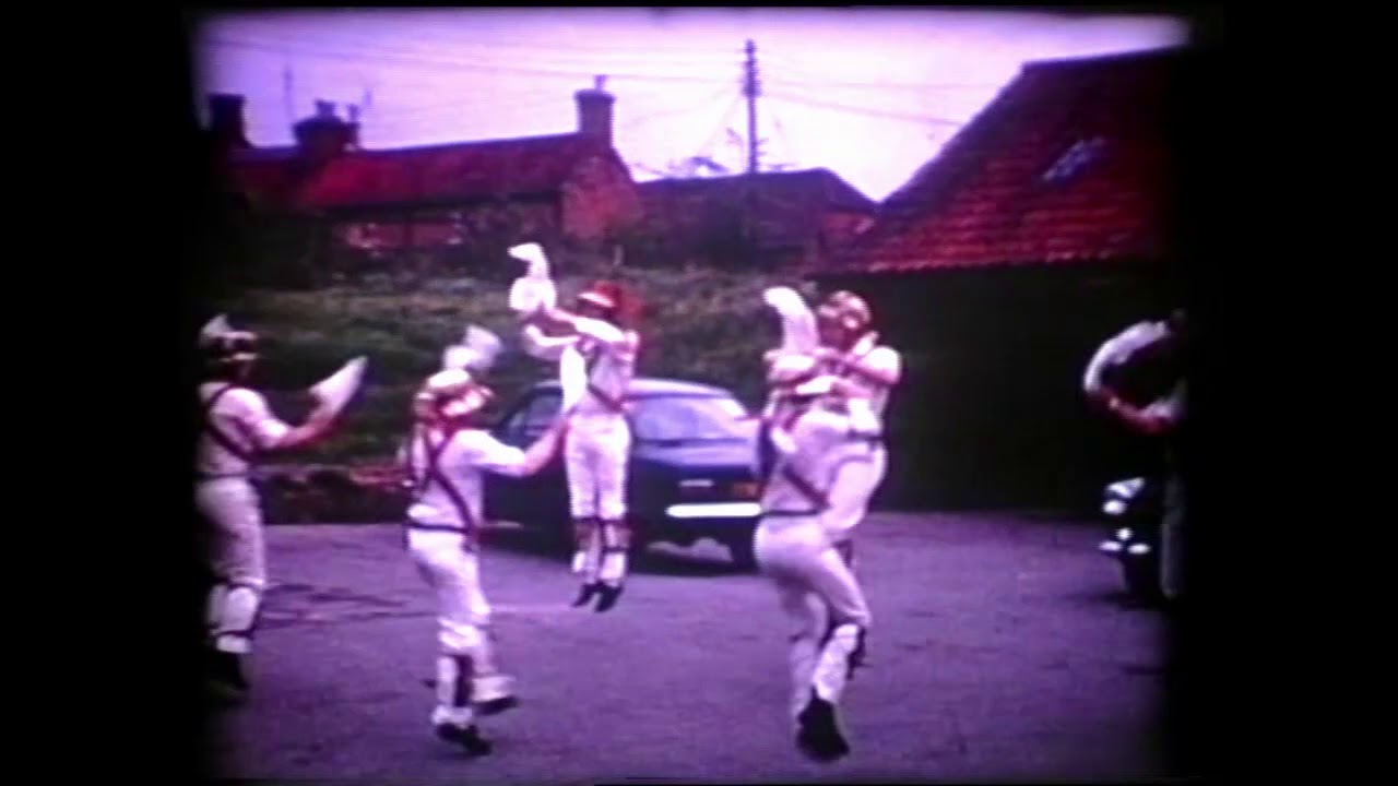 Dolphin Morris Men 1973 - Sequence #1 - YouTube