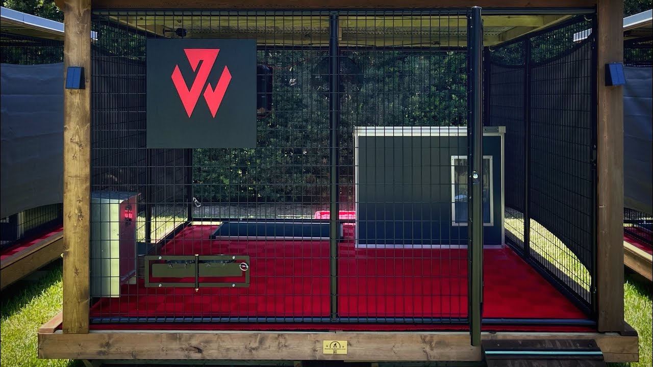 Welcome to HustleLine Kennels, Luxury outdoor dog kennels solutions ...