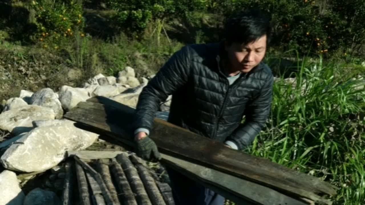 总工时19天,用石料480方,用传统技术建造一座石拱桥。 Youtube