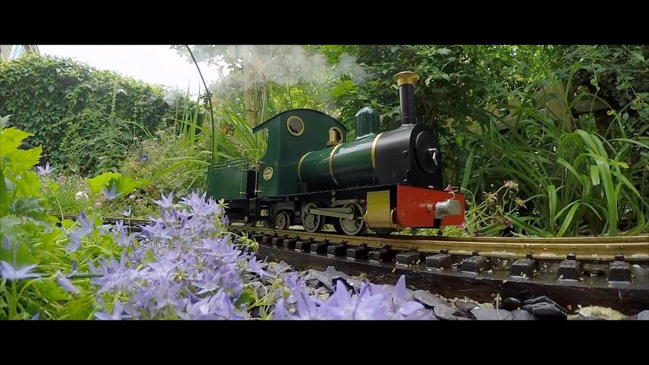 ROUNDHOUSE LOCO 'Jennie' RUNNING IN AND NAMING - YouTube