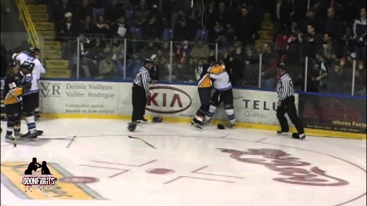 Patrick Cote VS Dannick Lessard Mini Line brawl Nov 25 2005 LNAH - YouTube