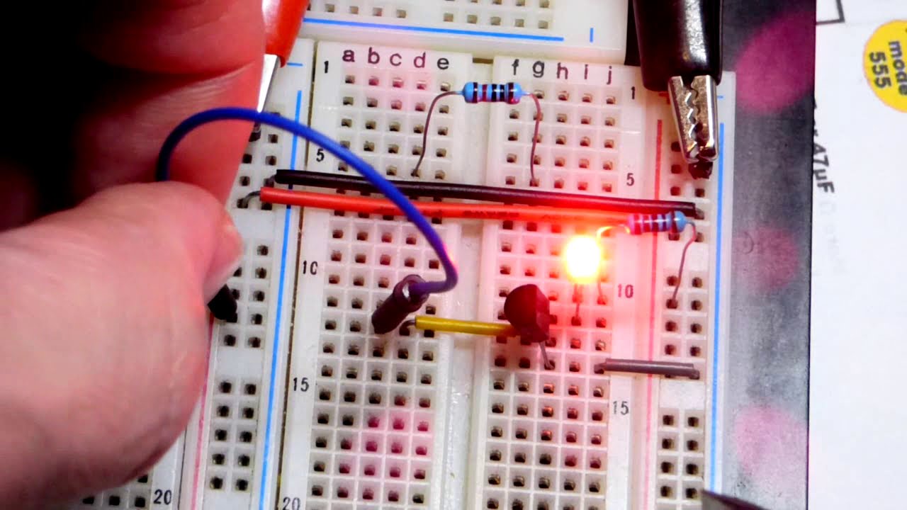 2N7000 N channel enhancement mode MOSFET switch demo circuit learning ...