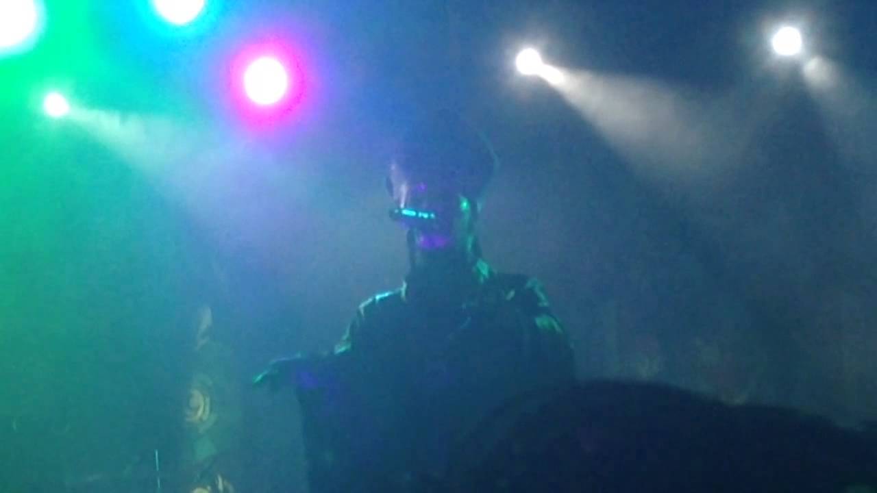 Ghost Ghuleh/Zombie Queen Live México 2014 - YouTube