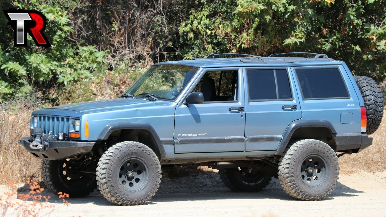 Jeep Cherokee Rollover Damage Assessment - YouTube