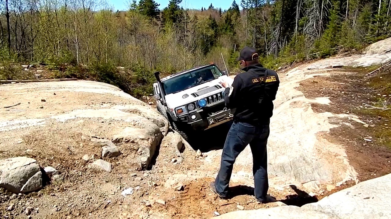 Hummer H2 Off-Road Rock Crawling - Polar Bear Custom Hummer H2 - YouTube