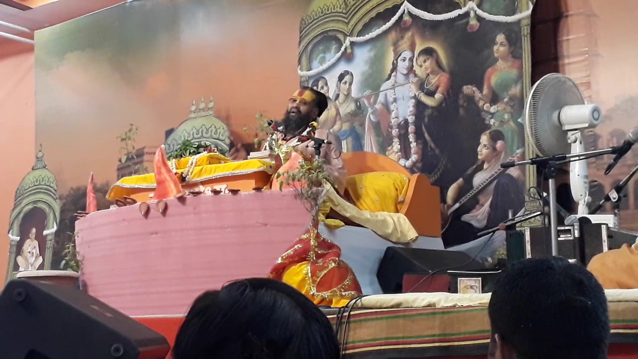 MALLOK PEETH MAHARAJ JI KI KATHA AT MALOOK PEETH VRINDAVAN - YouTube