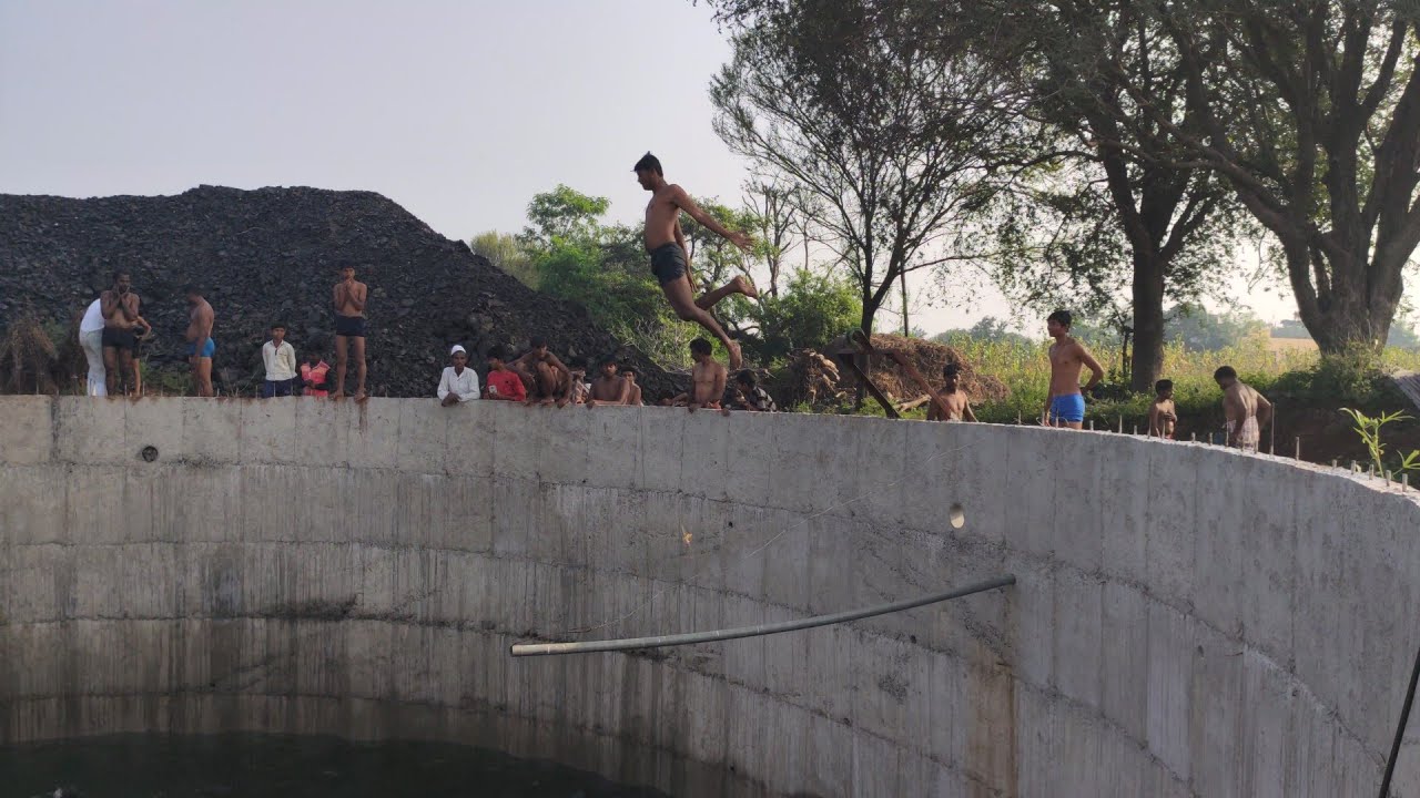 Desi swimming pools video wit swimming pool video village boys #mutka ...