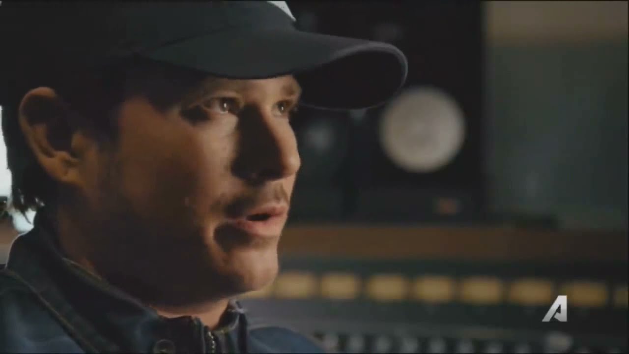 Tom Delonge explains why he started Box Car Racer - YouTube