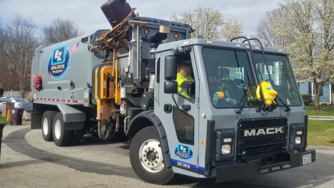 EZ Disposal/Mack LR Labrie Automizer's - YouTube