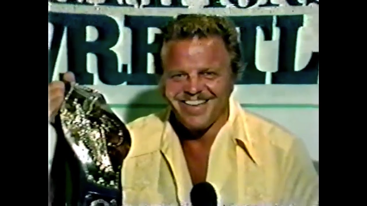 Gil Hayes: Polynesian wrestling champion! - YouTube