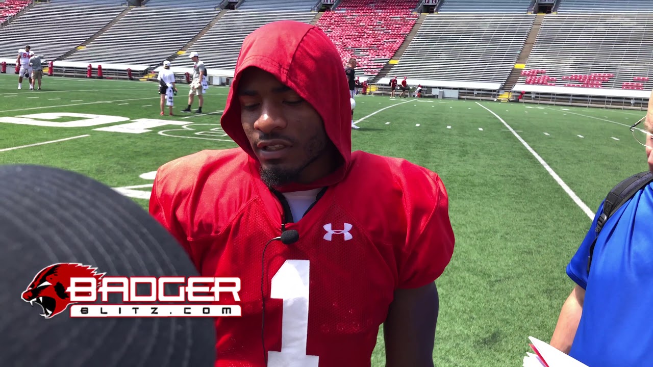 Wisconsin's Faion Hicks on cornerback competition - YouTube