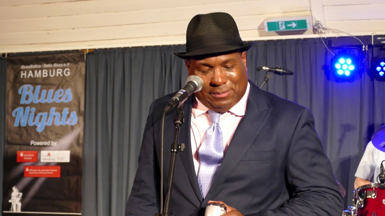 Hamburg Blues Nights Keith Dunn Band (USA/D) Chicagoblues 28.10.2016 ...