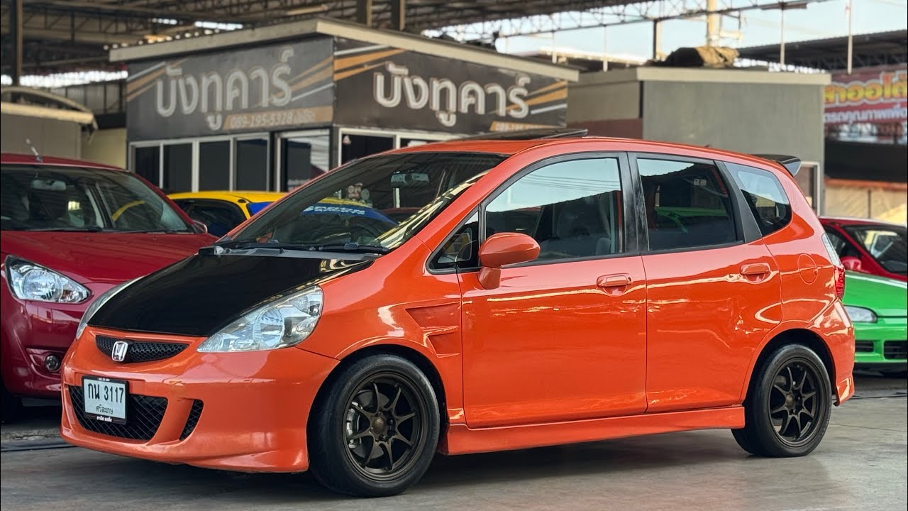 รีวิว Honda Jazz GD Vtec AT ส้มจี้ด ร้านบังทูคาร์ - YouTube