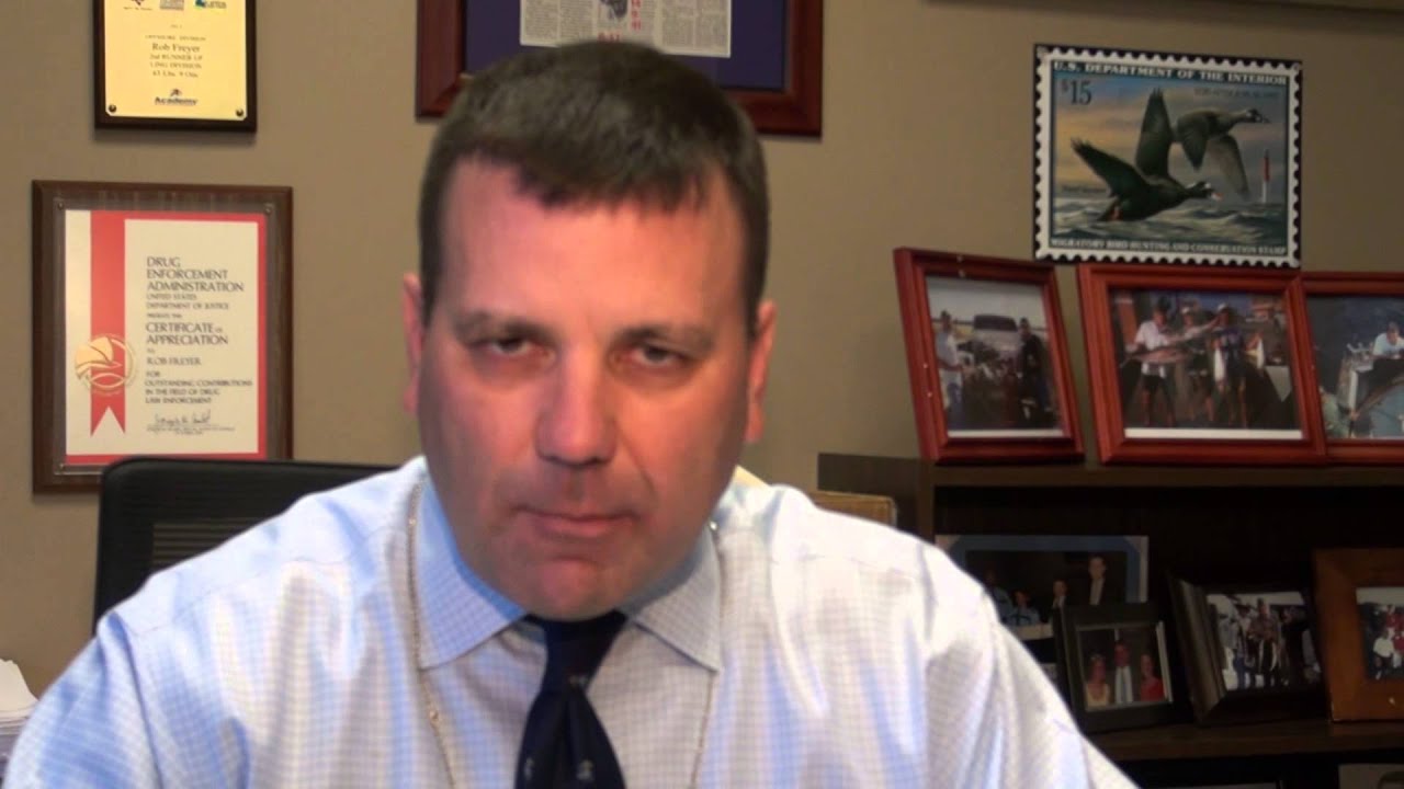 021815 SISNEY AUTO - YouTube