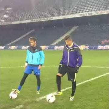 Hot: Young Milan wonderkid Hachim Mastour does kick ups with Neymar - YouTube