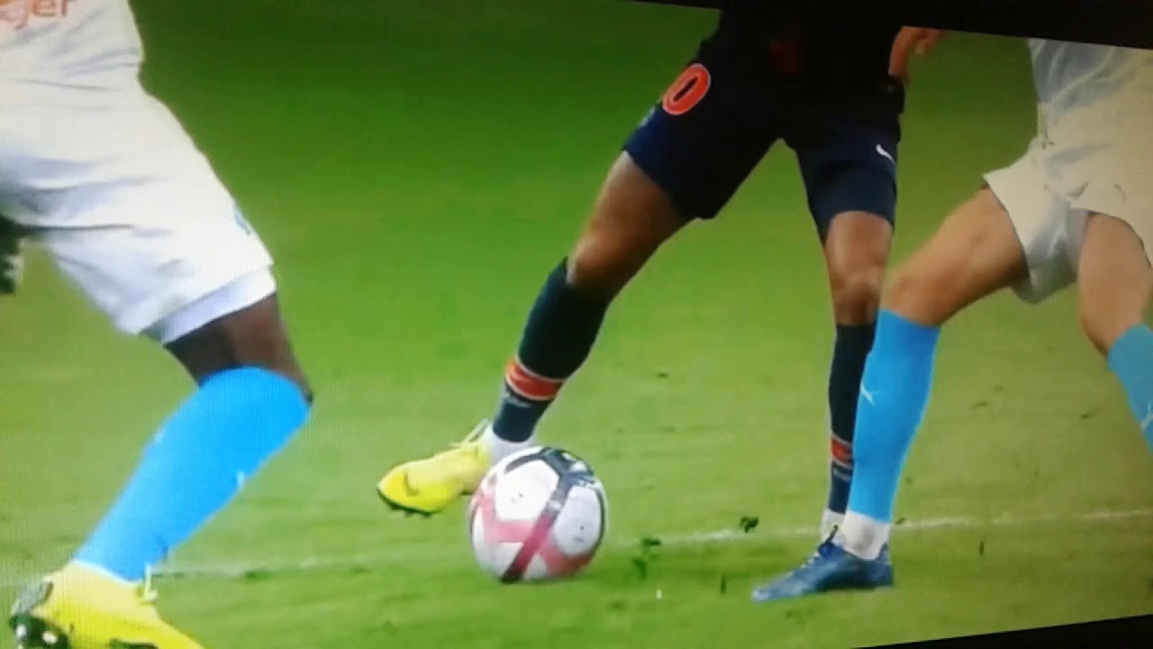 Neymar Jr | Dribbling Skills & Goals ¤ - YouTube