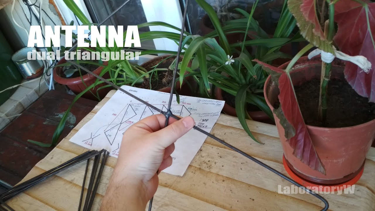 Dual Triangular Antenna. Part I - YouTube