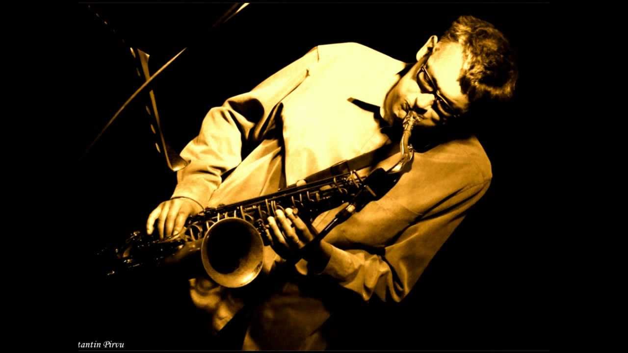 How deep is your love - Sax version - YouTube